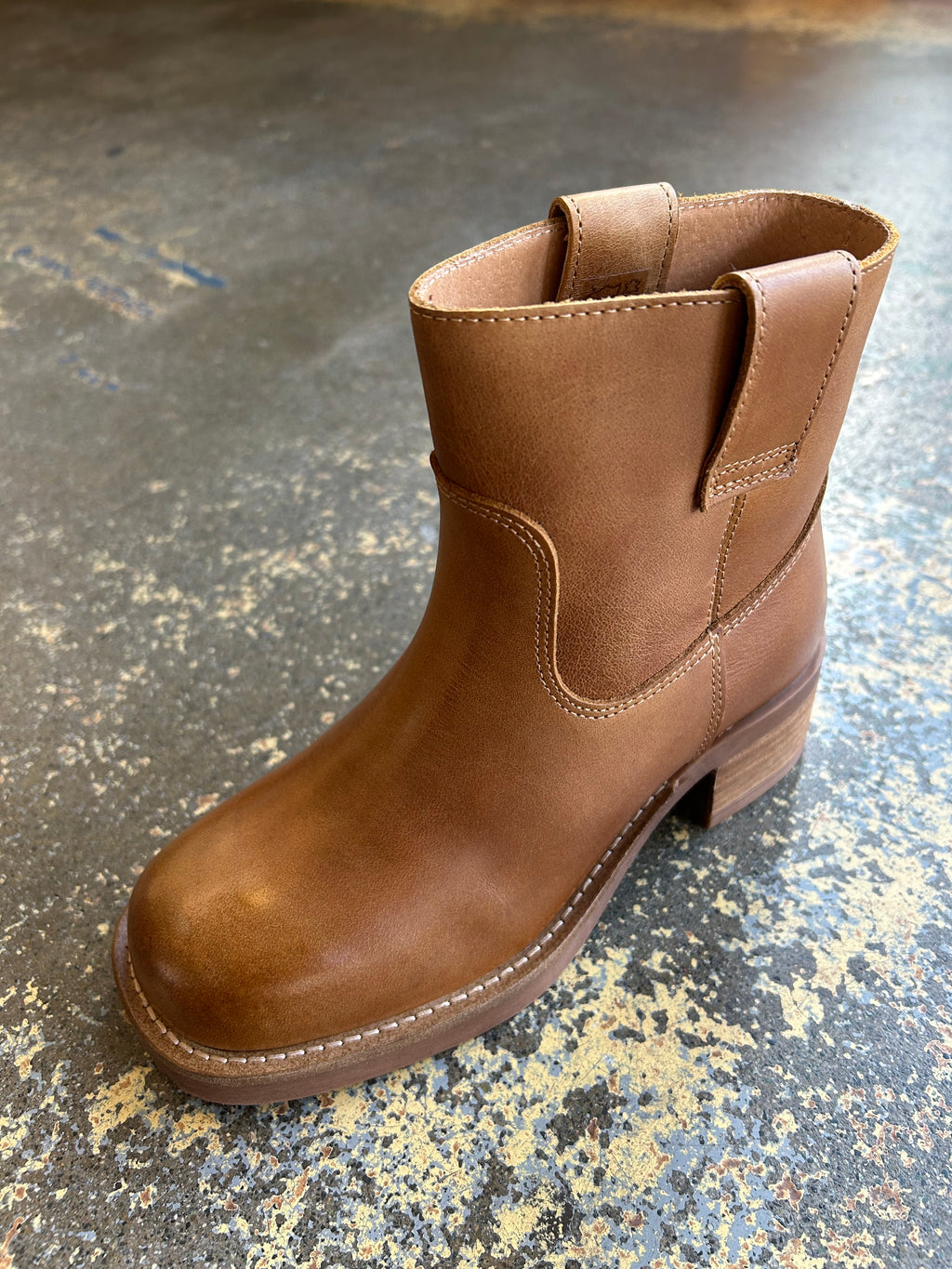 Jenni Boot – The Block Vancouver
